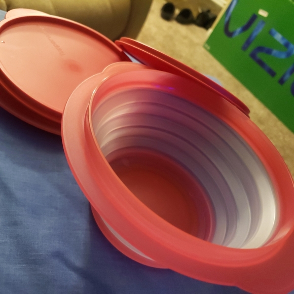 Tupperware | Other | Brand New Tupperwares Flatout Containers Set My ...